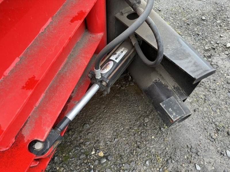 Versa 75 Silage Bucket | J. Stout Auction