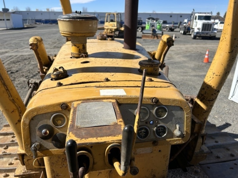 1969 Caterpillar D6C Crawler Dozer | J. Stout Auction