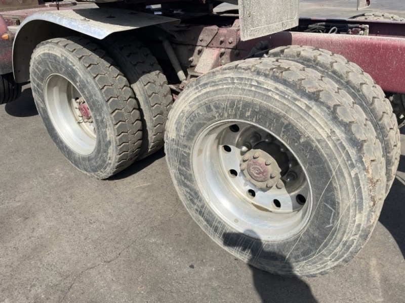 2016 Kenworth T800 Tri-Axle Log Truck | J. Stout Auction