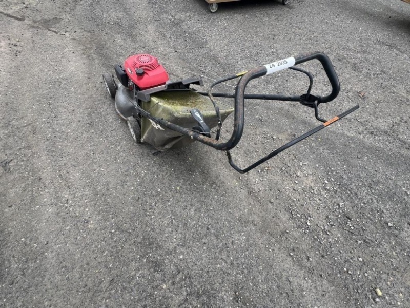 Honda Hrr2162SDA Lawn Mower | J. Stout Auction