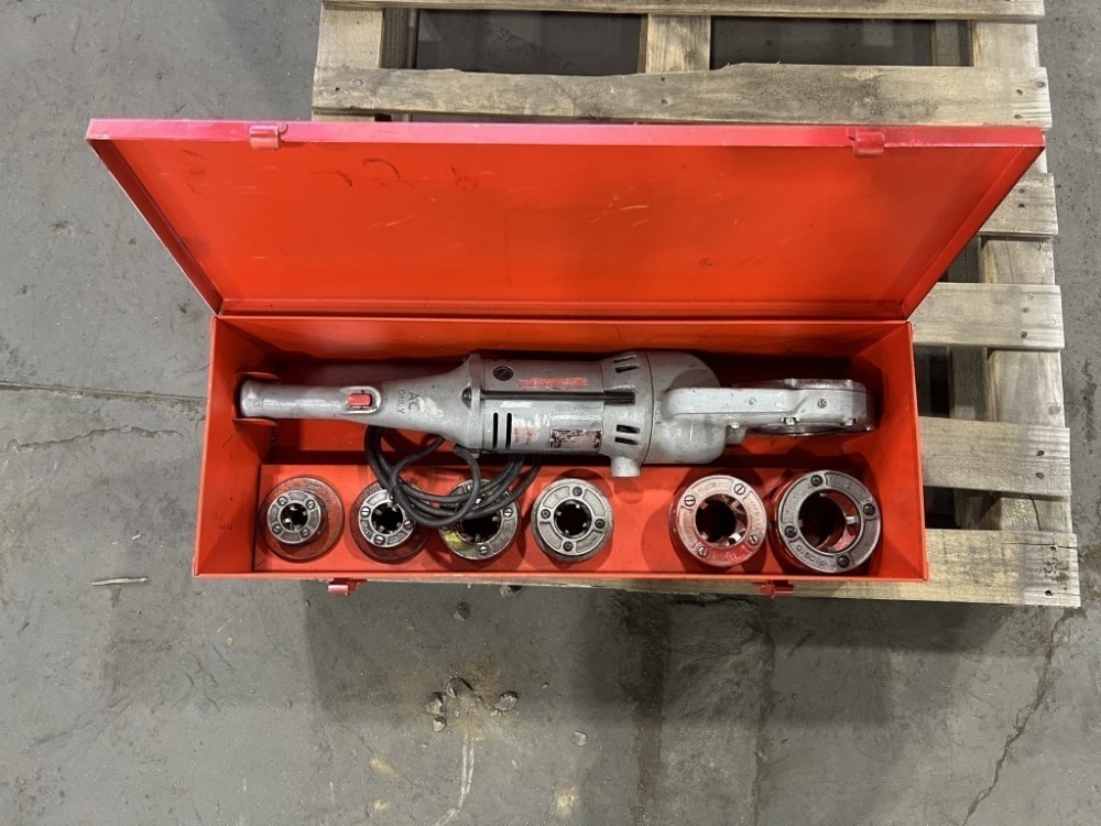 Ridgid Portable Pipe Threading Machine | J. Stout Auction