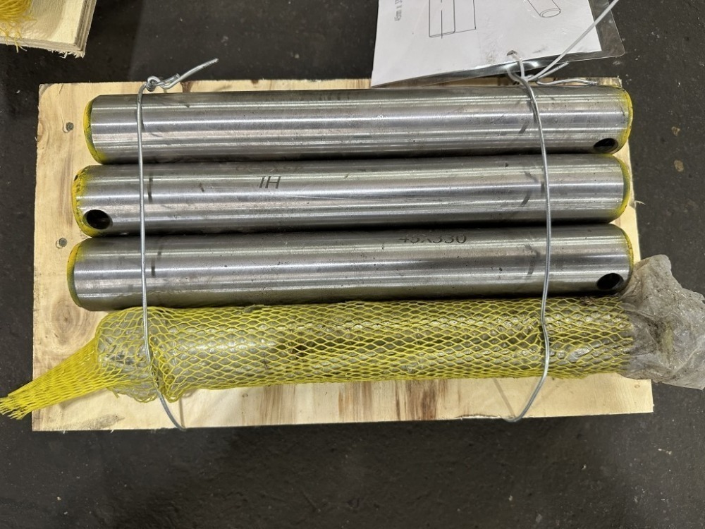 2024 Land Honor 45mm Universal Bucket Pins | J. Stout Auction