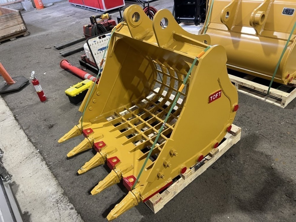 2024 Toft 60S 44 Skeleton Bucket | J. Stout Auction