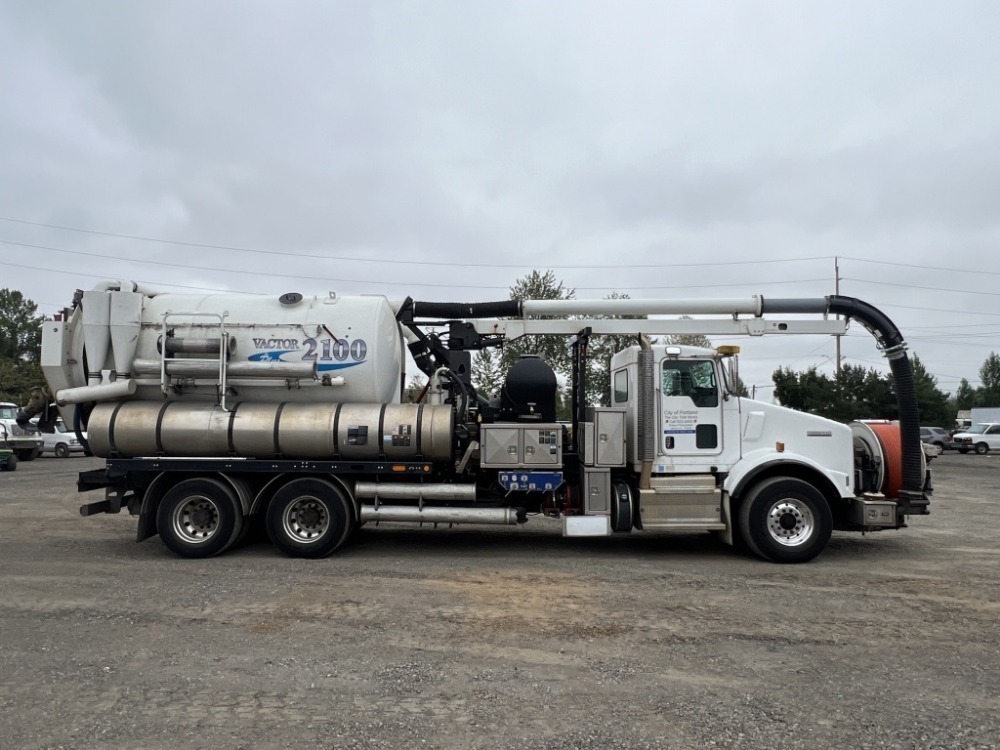 2015 Kenworth T800 -Vactor 2100 Vacuum Truck | J. Stout Auction