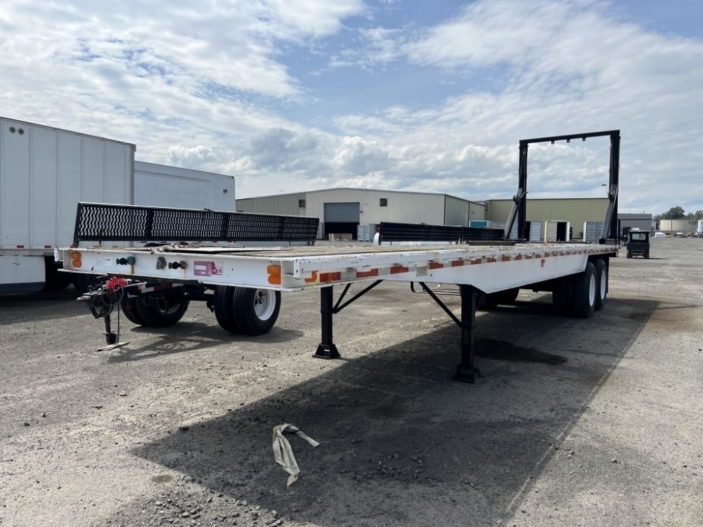 1981 Turtle Mountain Flatbed Trailer | J. Stout Auction