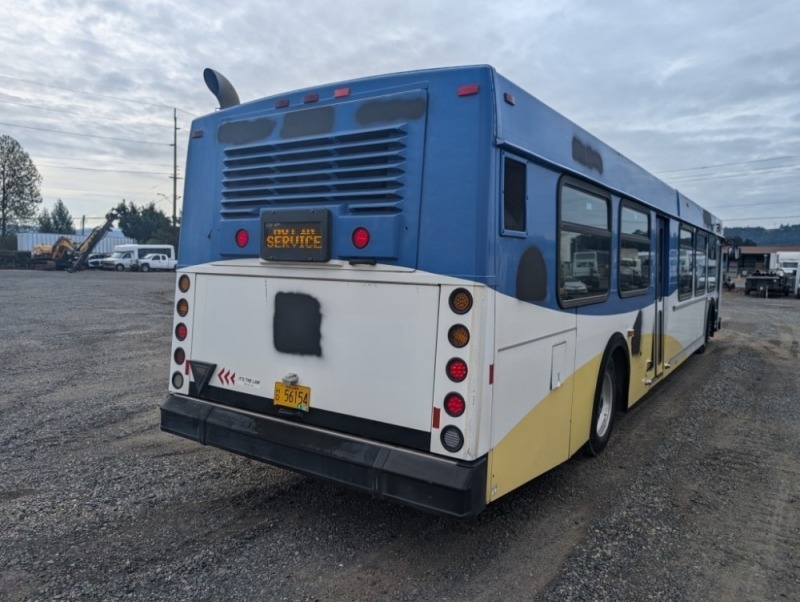 2005 New Flyer D40LF Transit Bus | J. Stout Auction