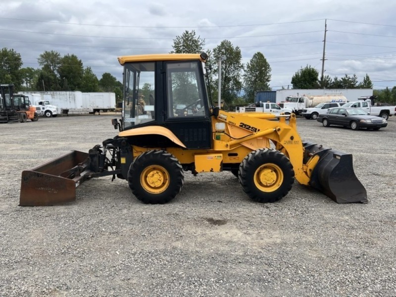 1998 JCB 212SU Series 2 Skip Loader | J. Stout Auction