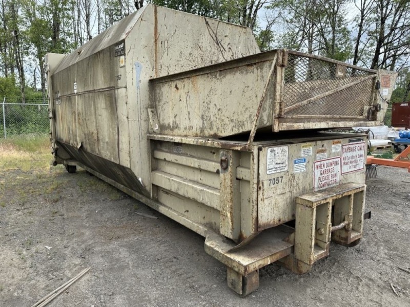 2005 Marathon RJ 250SC Trash Compactor | J. Stout Auction