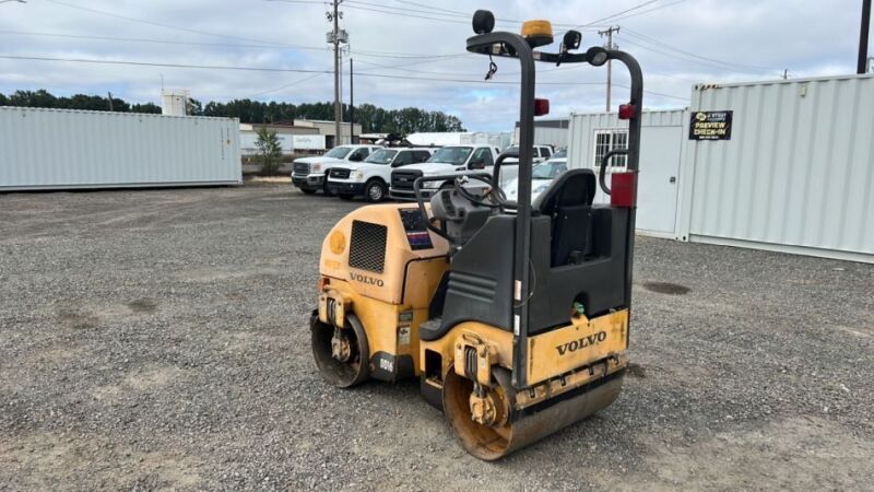 2007 Volvo DD16 Tandem Vibratory Roller | J. Stout Auction