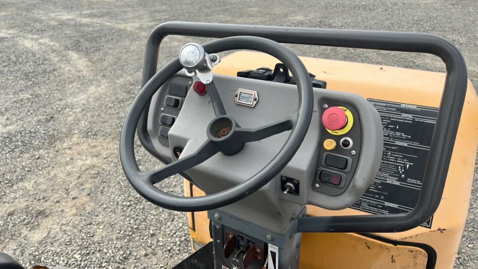 2007 Volvo DD16 Tandem Vibratory Roller | J. Stout Auction