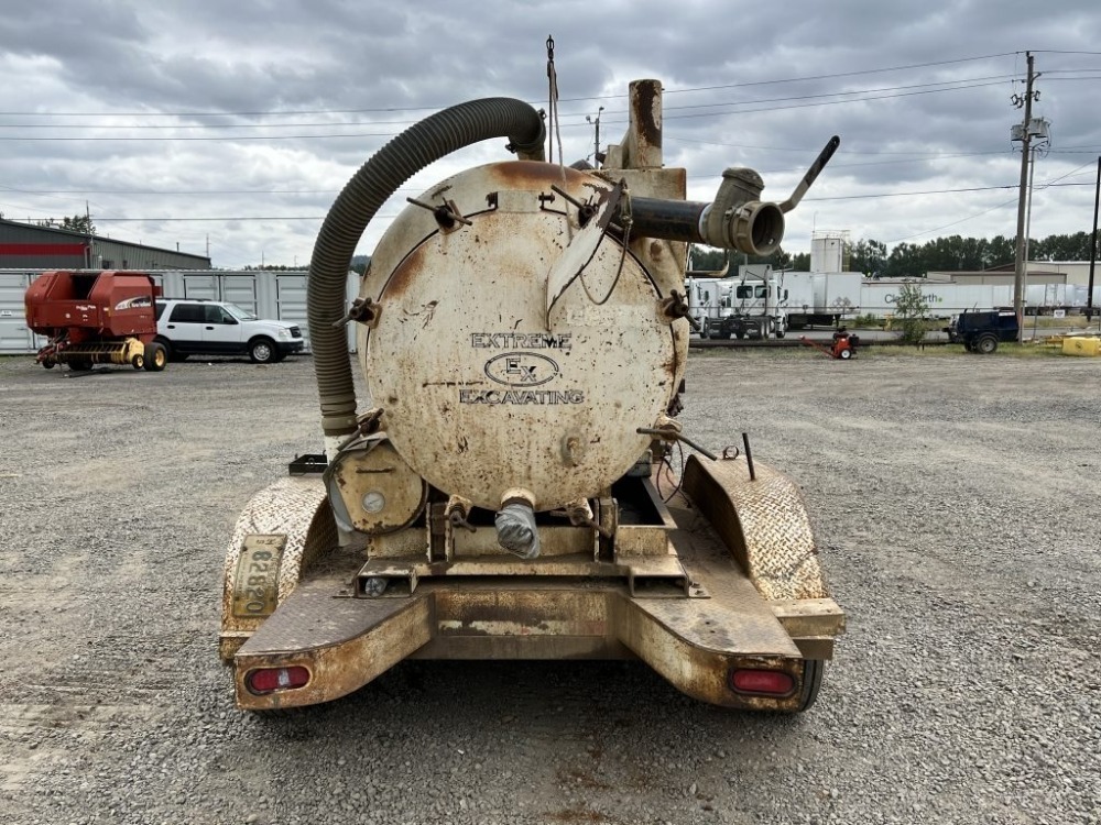 2000 Pacific Tek T/A Vacuum Trailer | J. Stout Auction