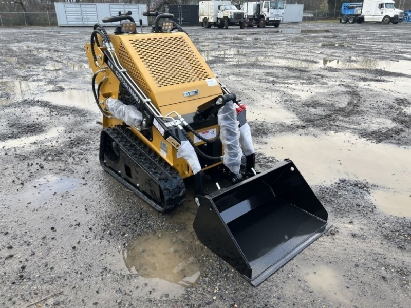 2025 AGT MX-CRT23 Mini Compact Track Loader | J. Stout Auction