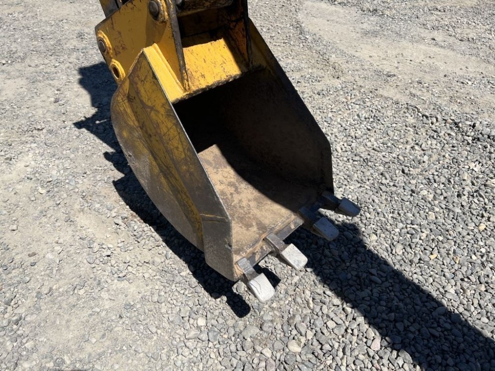 JCB 212S 4x4 Loader Backhoe | J. Stout Auction
