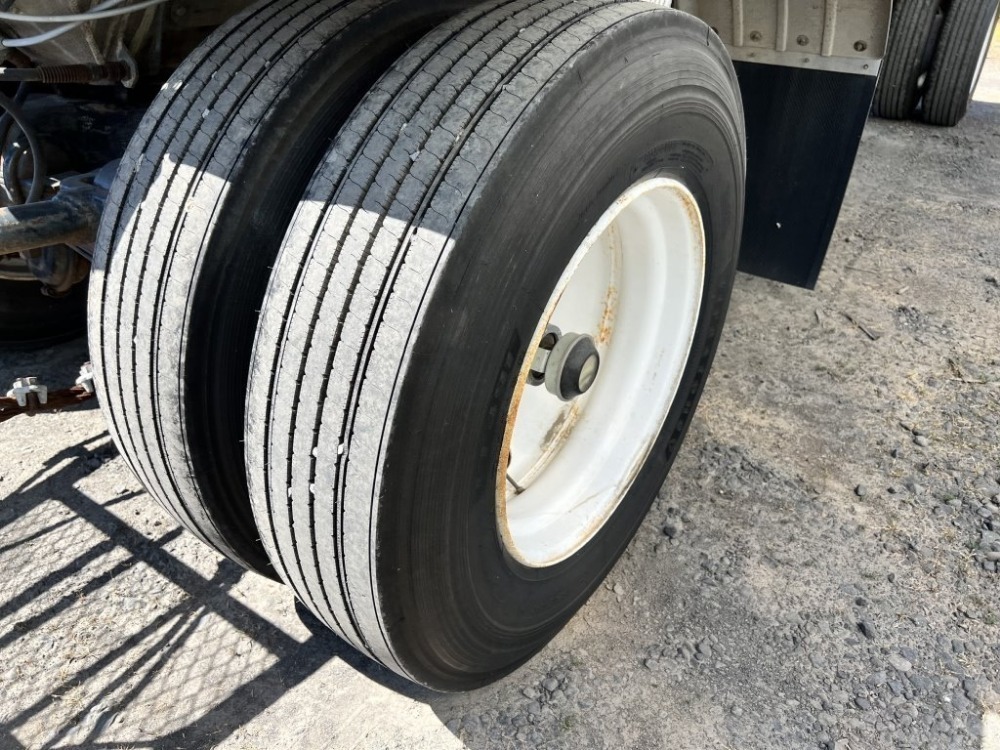 1968 Clough T/A Tanker Pup Trailer | J. Stout Auction