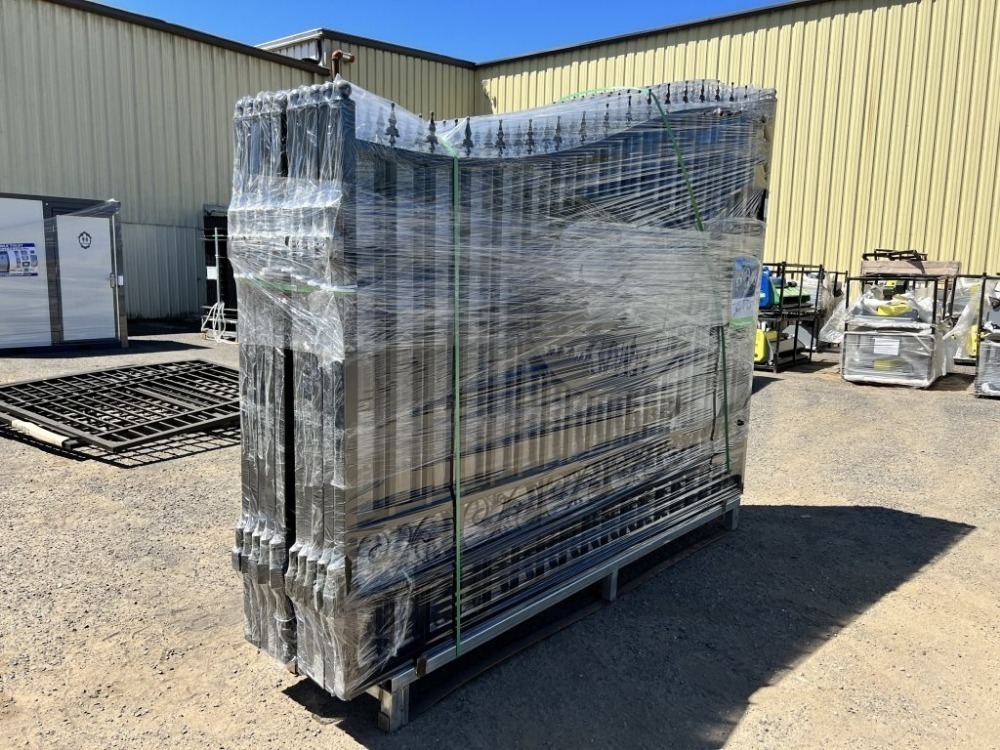 2023 Great Bear 20' Wrought Iron Gates | J. Stout Auction