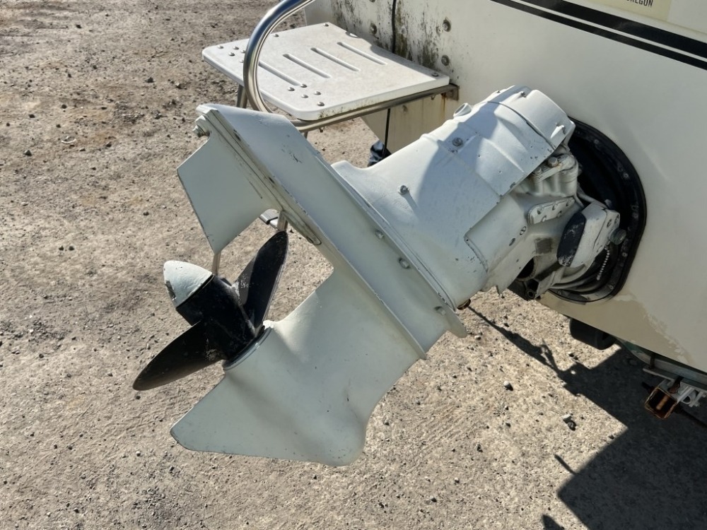 1978 Bramco Seaswirl Motor Boat | J. Stout Auction