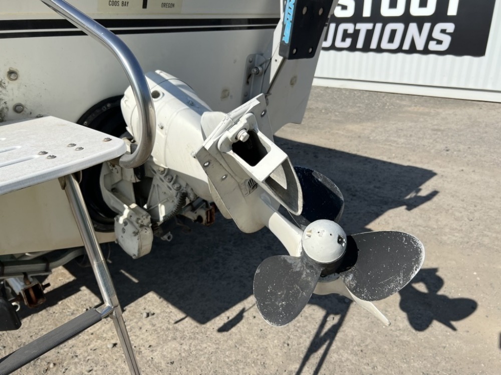 1978 Bramco Seaswirl Motor Boat | J. Stout Auction