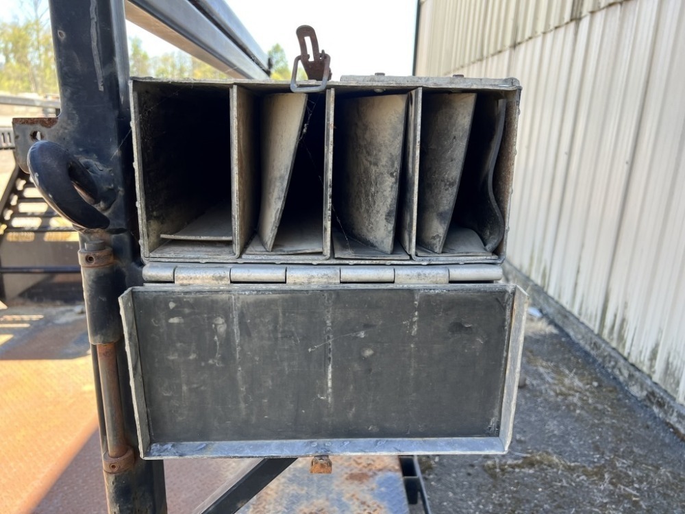 Badger 9' Flatbed Truck Body | J. Stout Auction