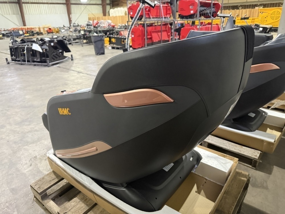 2025 IRMC 8D Zero Gravity Massage Chair | J. Stout Auction