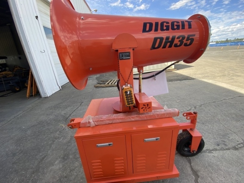 2023 Diggit Dust Control Mister Fan | J. Stout Auction