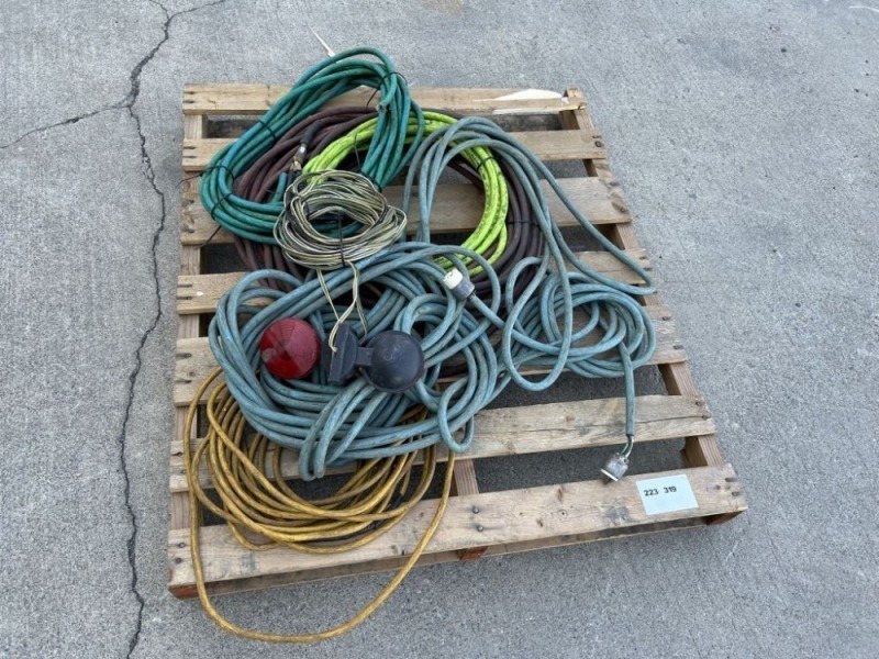 Air Hoses and Heavy Extension Cords | J. Stout Auction