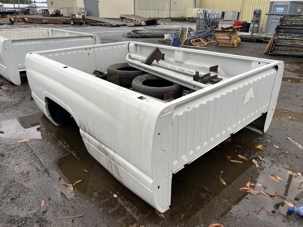 Dodge 8' Pickup Bed | J. Stout Auction