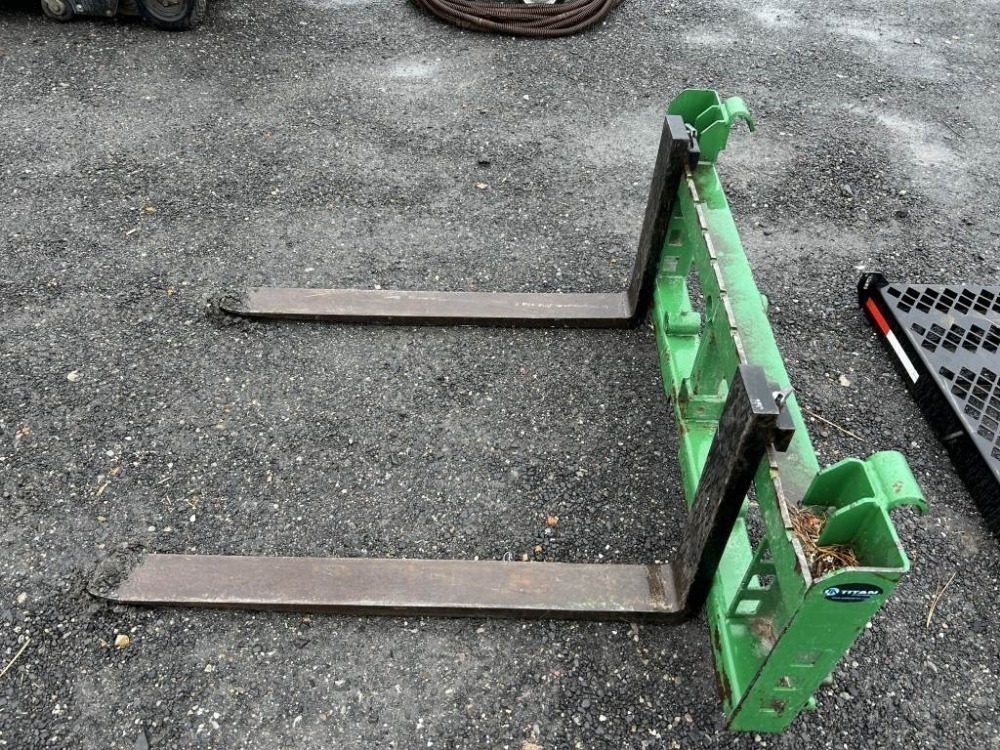 Titan 42 Pallet Fork Attachment | J. Stout Auction