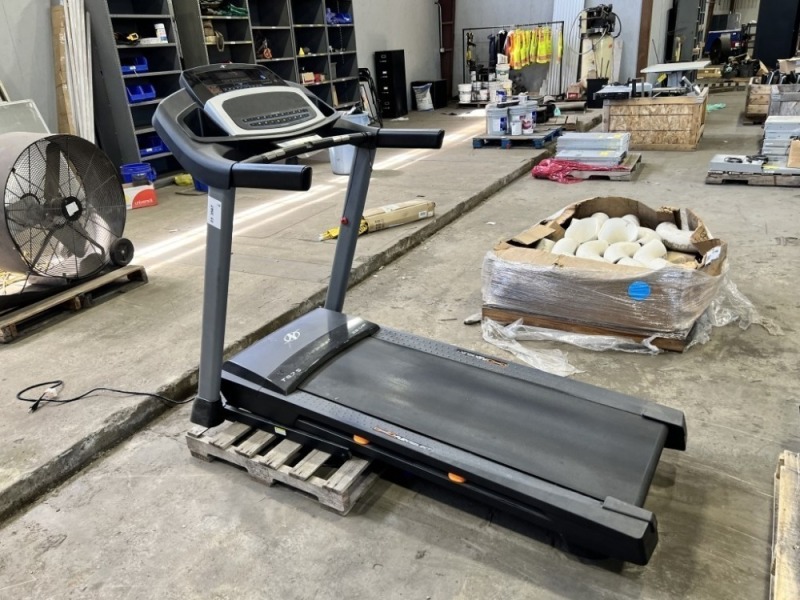 Nordictrack FlexSelect Treadmill | J. Stout Auction