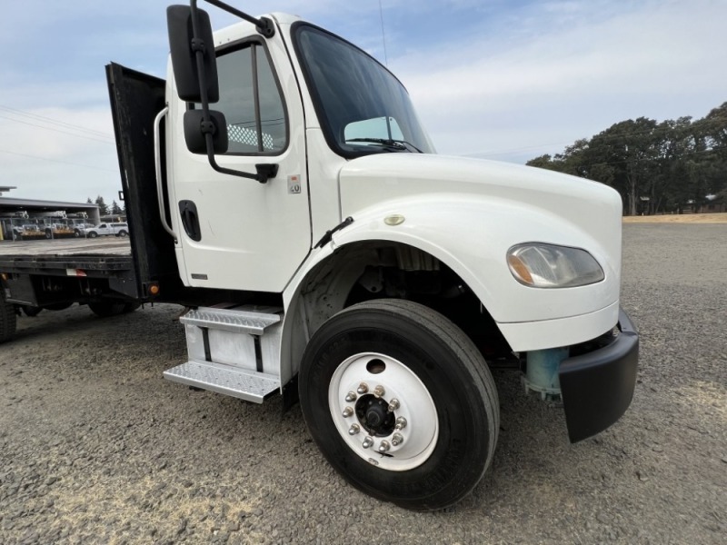 2009 Freightliner M2 S/A Flat Bed Truck | J. Stout Auction