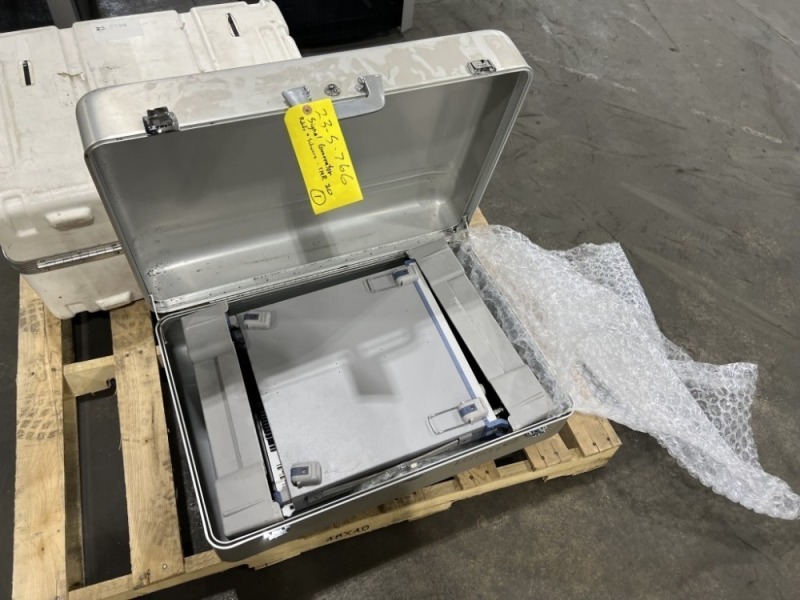Rhode & Schwartz SMR20 Signal Generator | J. Stout Auction