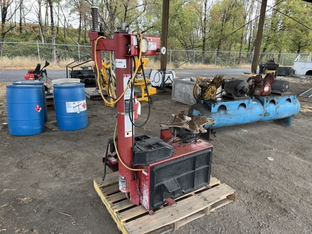 Coats Rim Clamp 5060EX Tire Changer | J. Stout Auction