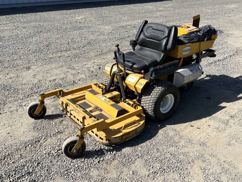 2011 Walker MTGHS Ride On Mower | J. Stout Auction