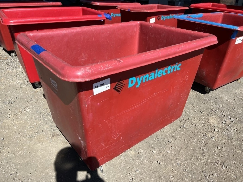 U-Line Poly Box Truck | J. Stout Auction