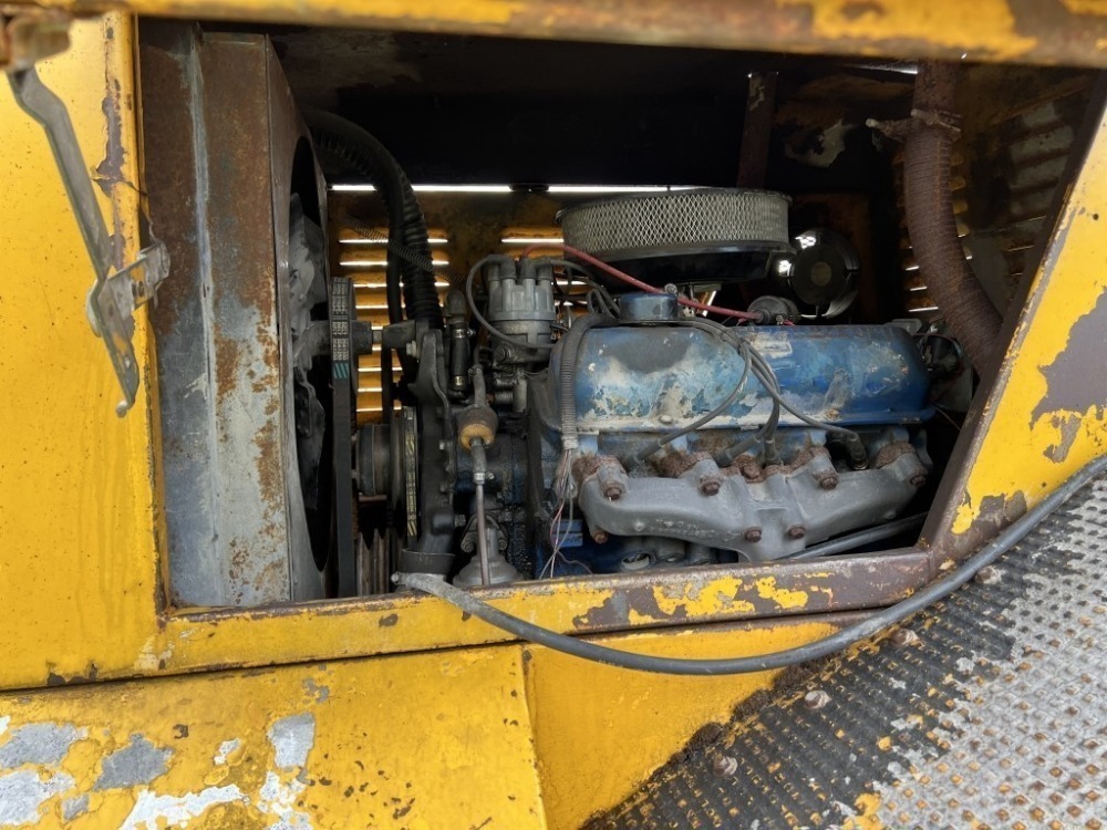 1970 Grove RT60S 4x4 Rough Terrain Crane | J. Stout Auction