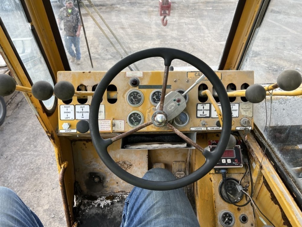 1970 Grove RT60S 4x4 Rough Terrain Crane | J. Stout Auction