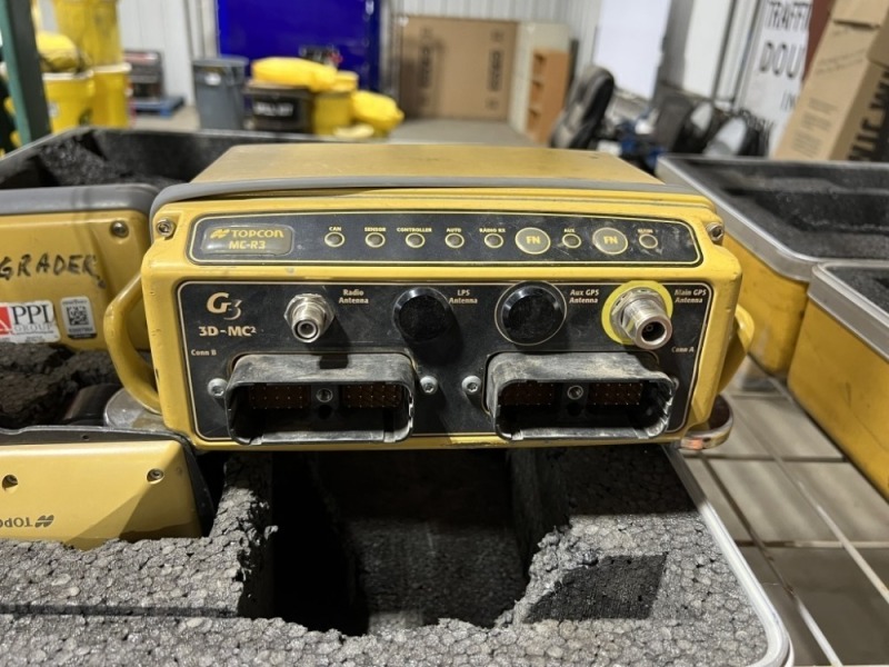 Topcon Grade Control Center | J. Stout Auction