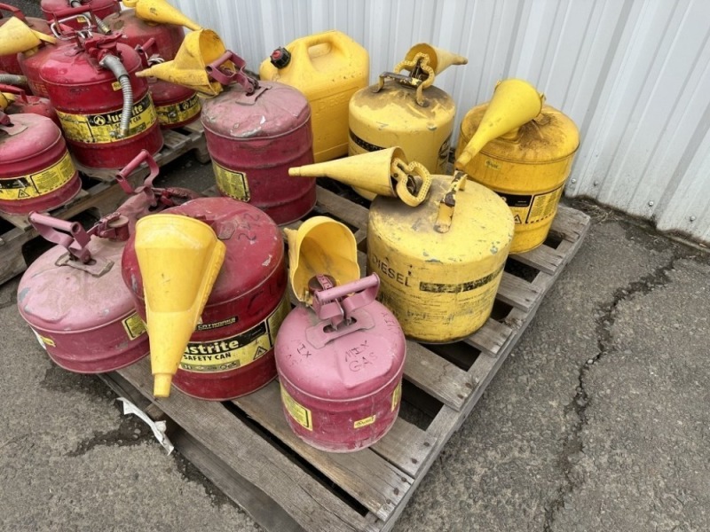 Safety Gas Cans | J. Stout Auction