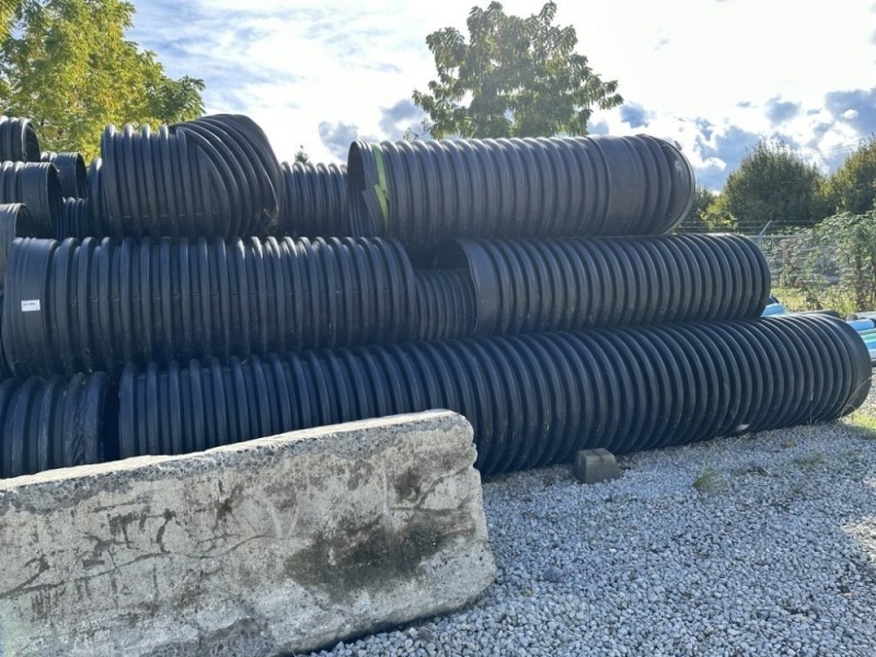 Corrugated Pipe Sections | J. Stout Auction