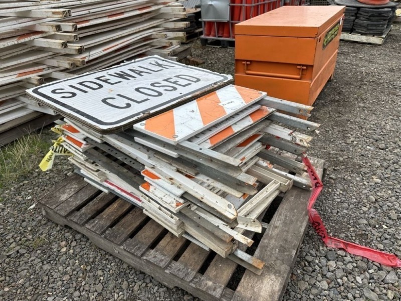 A-Frame Construction Signs | J. Stout Auction