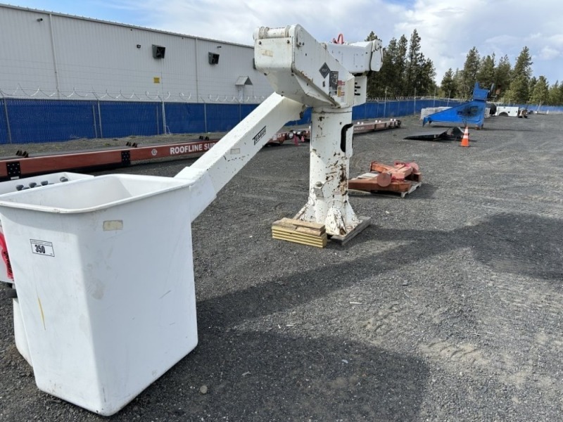 1993 Versalift VST4000I Bucket Lift | J. Stout Auction