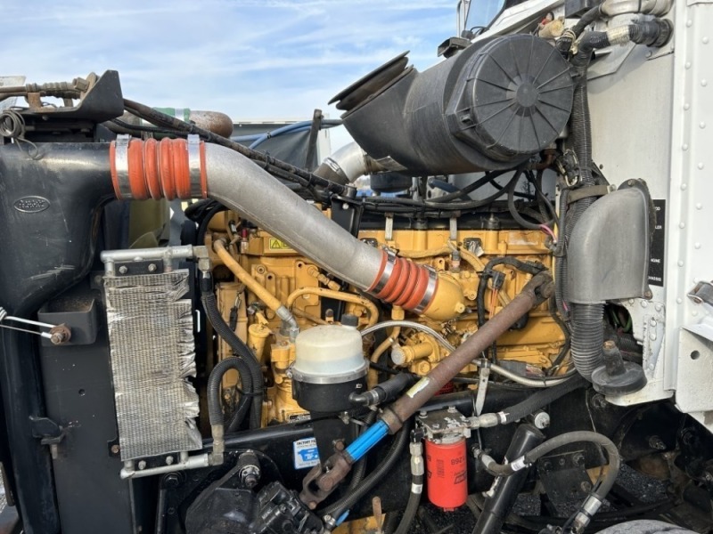 1997 Peterbilt 385 S/A Truck Tractor | J. Stout Auction