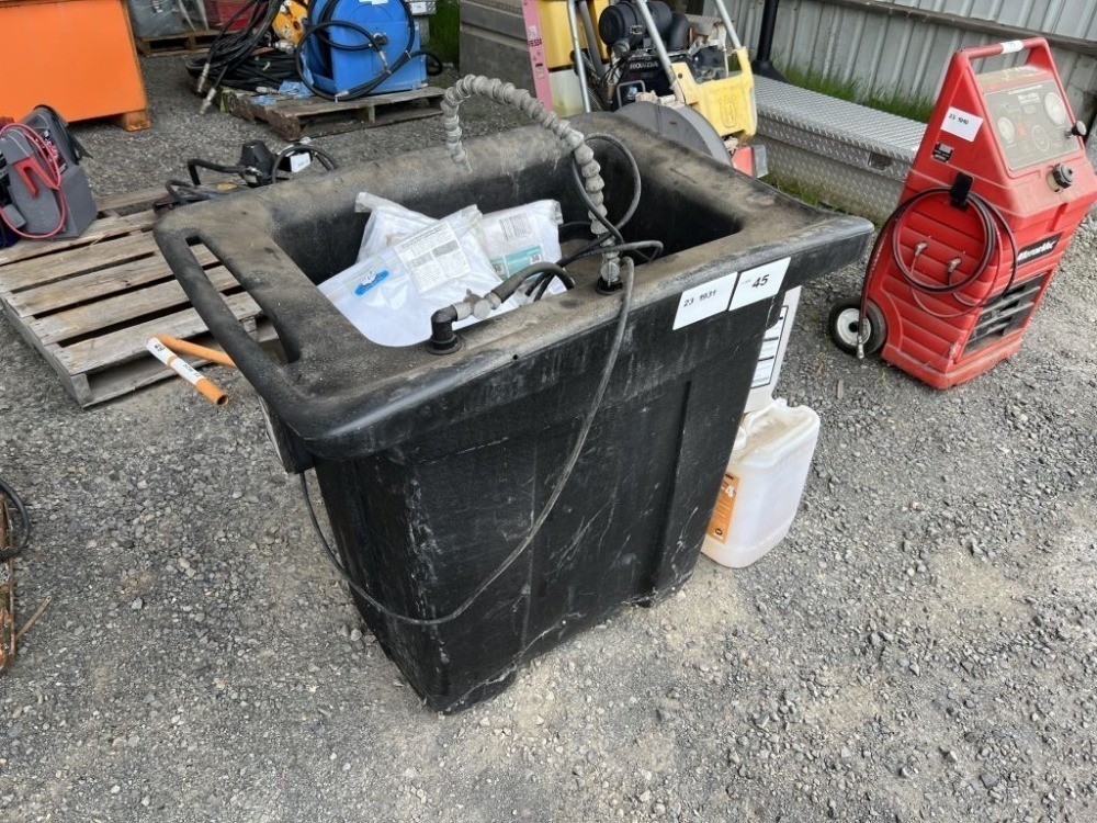 Smart Washer Bioremediating Parts Washer | J. Stout Auction