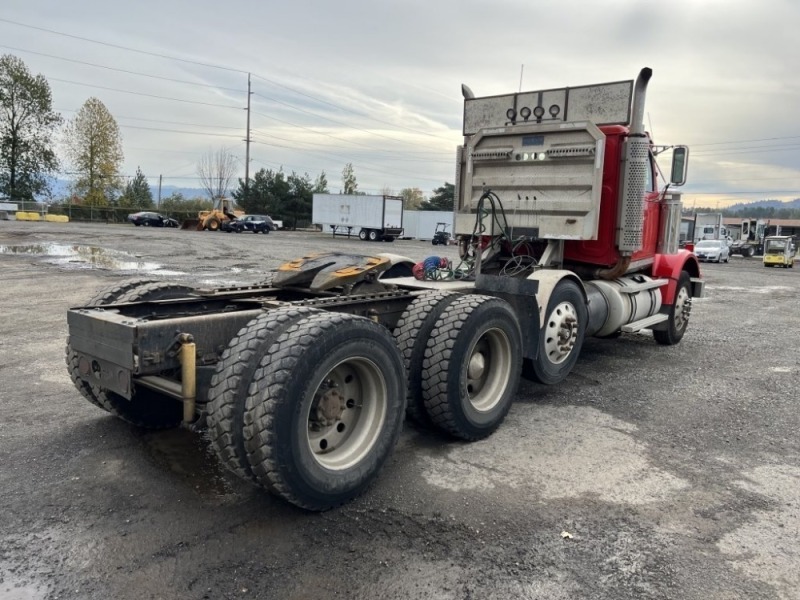 1999 Western Star Tri-Axle Truck Tractor | J. Stout Auction