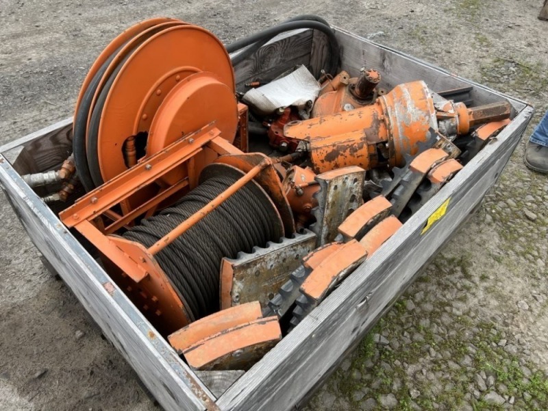Digger Derrick Winch Parts | J. Stout Auction