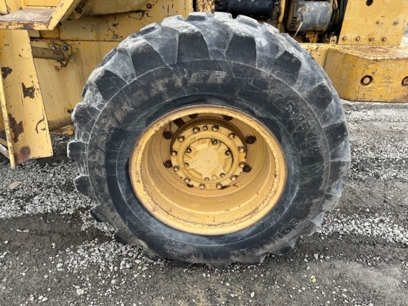 1971 Caterpillar 920 Wheel Loader | J. Stout Auction